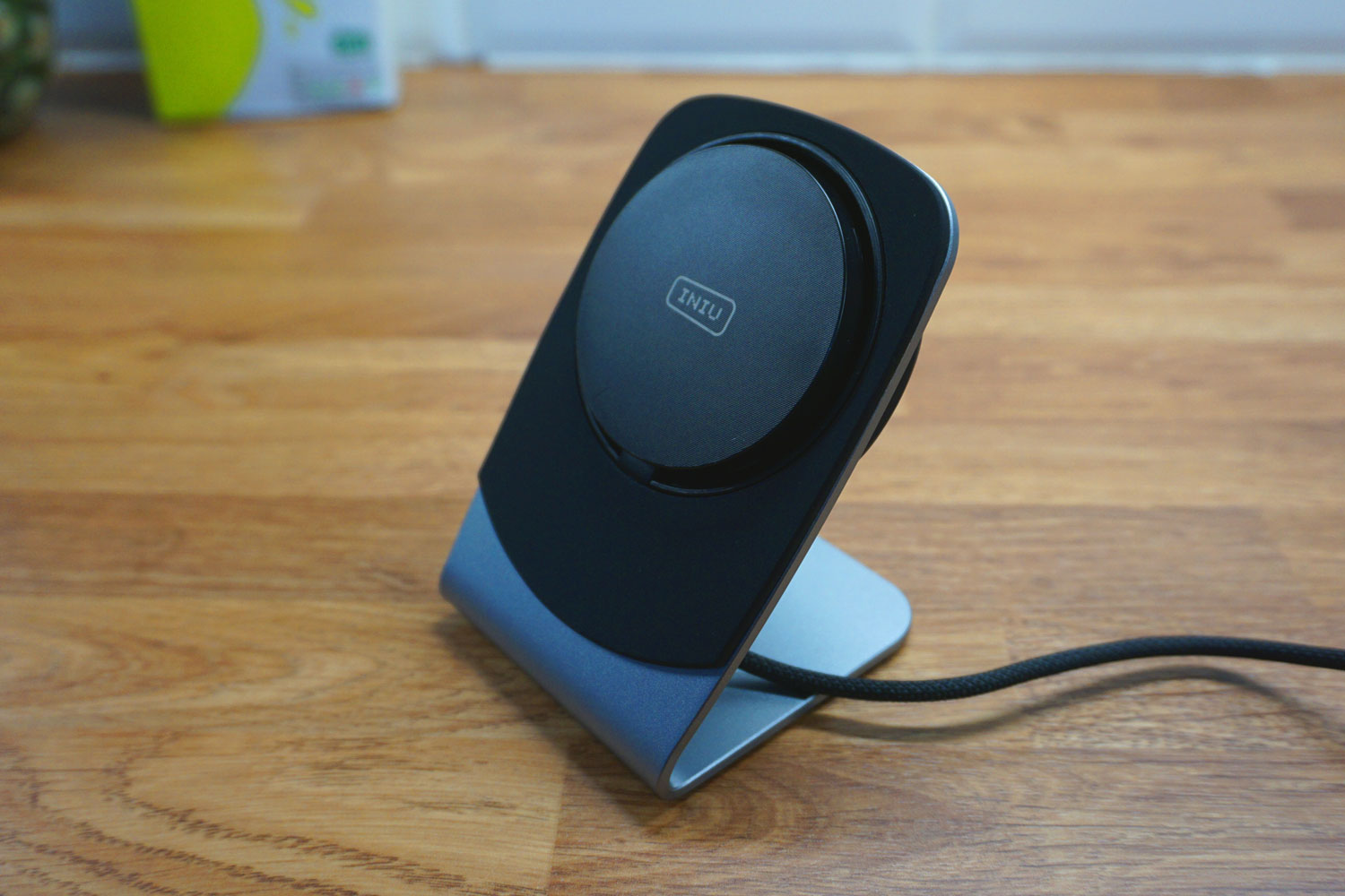 Revolutionizing Wireless Charging: The INIU MagPro - Masaru YT Channel